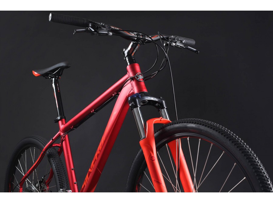 SILVERBACK STRIDE 20 | Sportovnidum.cz